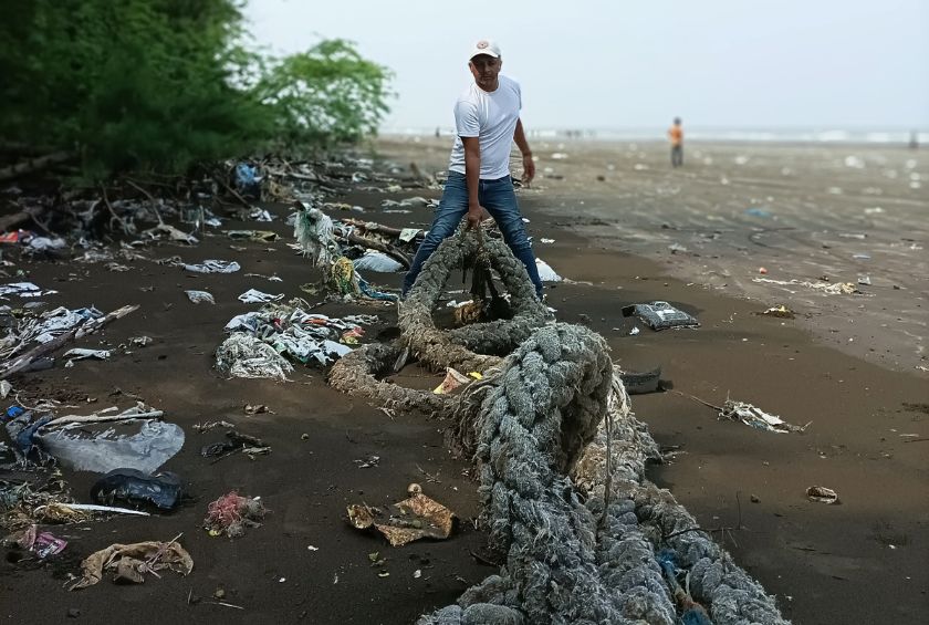700 Tons of Garbage Vanished from Mumbai's Beaches! Meet the Incredible ...